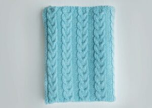 How to Wet Block your Knitting - Leelee Knits