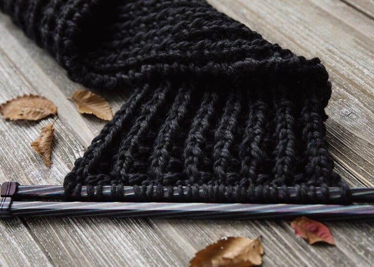 Modern Lace Knit Blanket Pattern - Leelee Knits