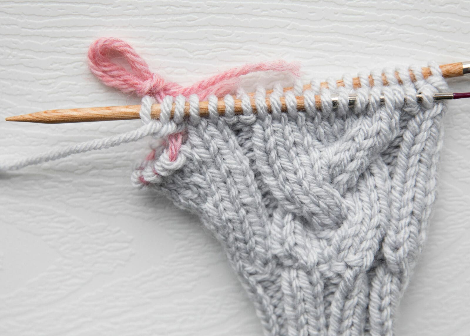 Bulky Cable Knit Mittens Pattern - Leelee Knits