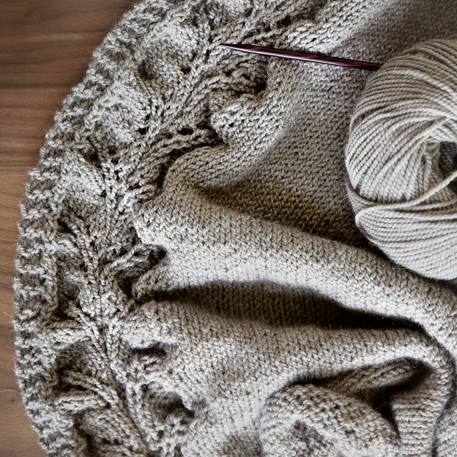 Lace Edge Knit Shawl - Free Pattern - Leelee Knits